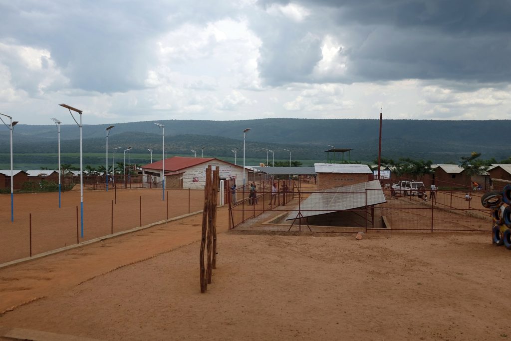 Great Lakes Energy: Mahama Refugee Camp mini-grids - Victron Energy