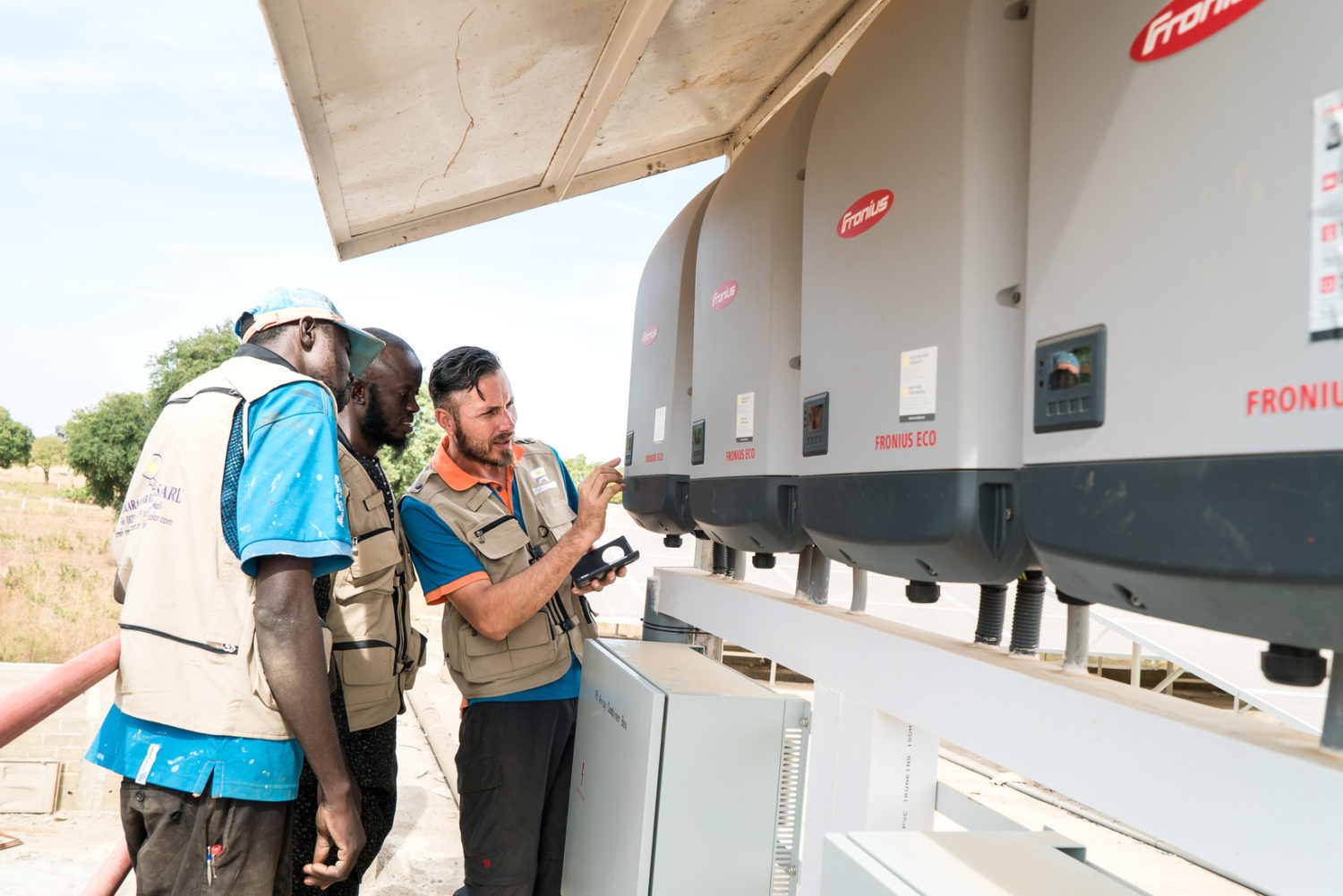 Large-scale Fish Farm catches the Sun - Victron Energy
