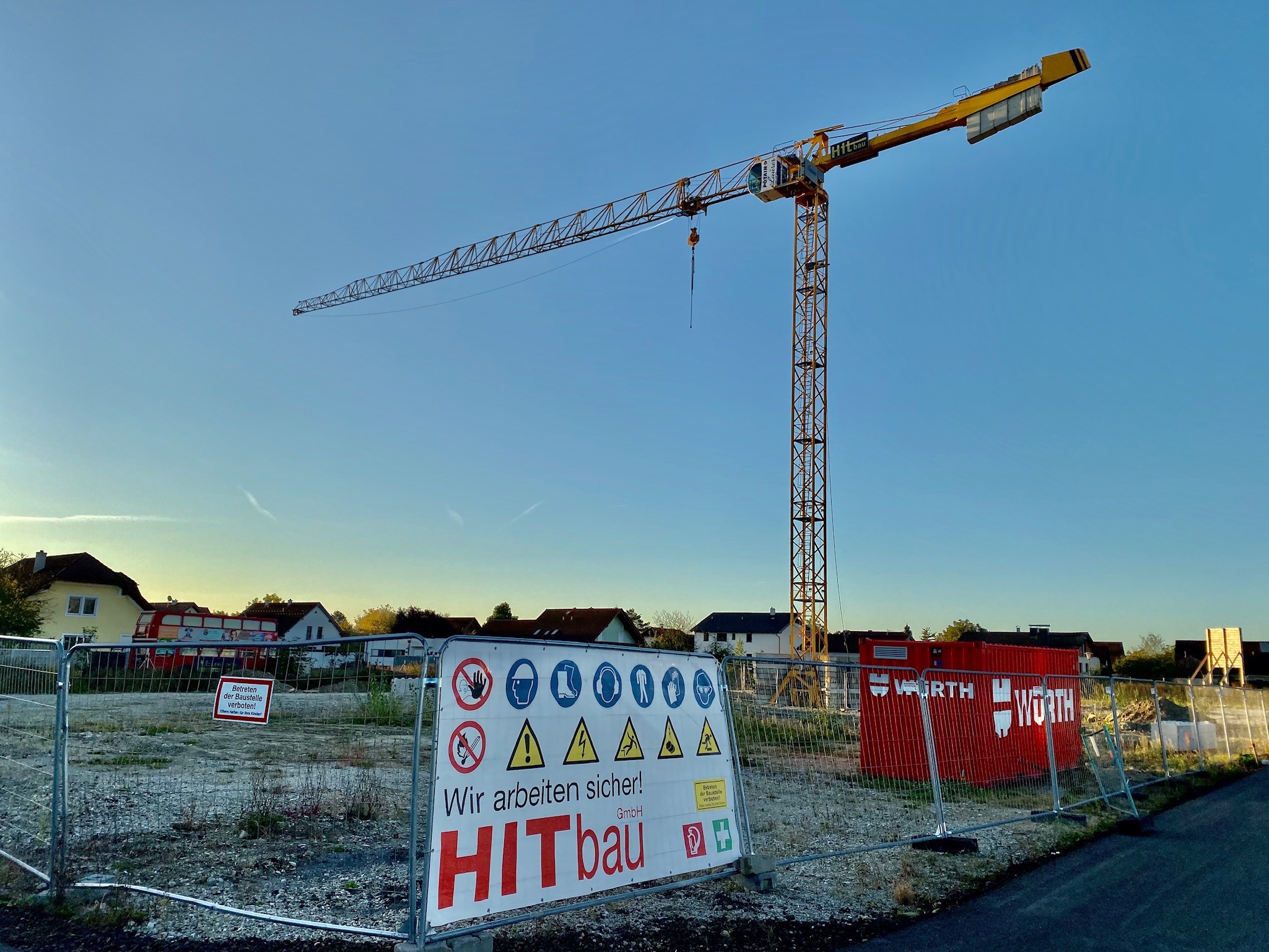 Electric Construction Crane - Victron Energy