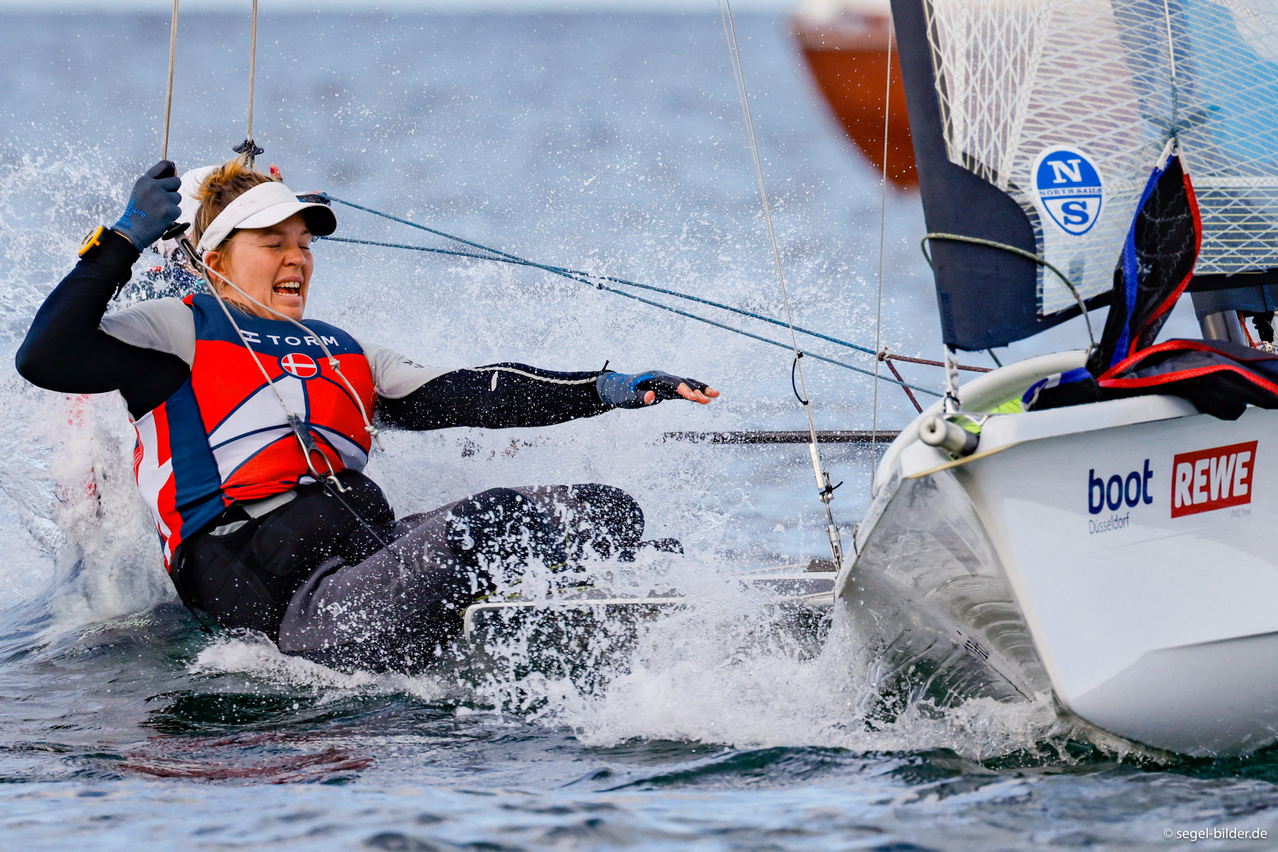 Dutch sailing team make a splash!! - Victron Energy