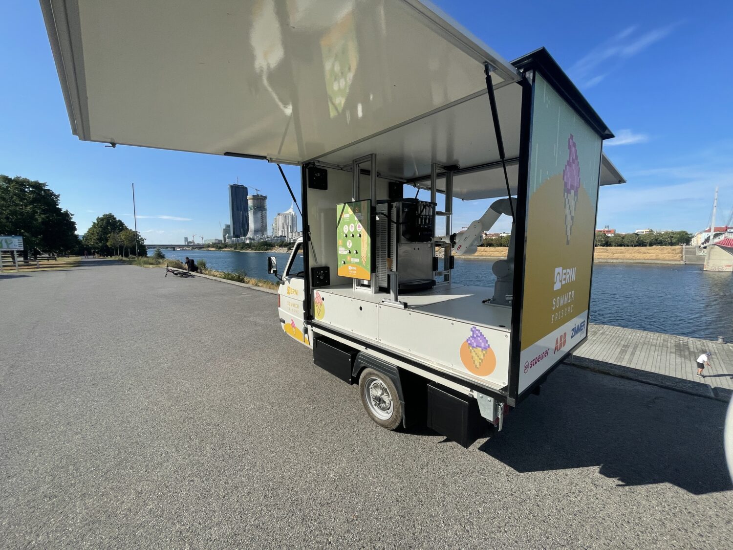 Driverless ice cream? - Victron Energy